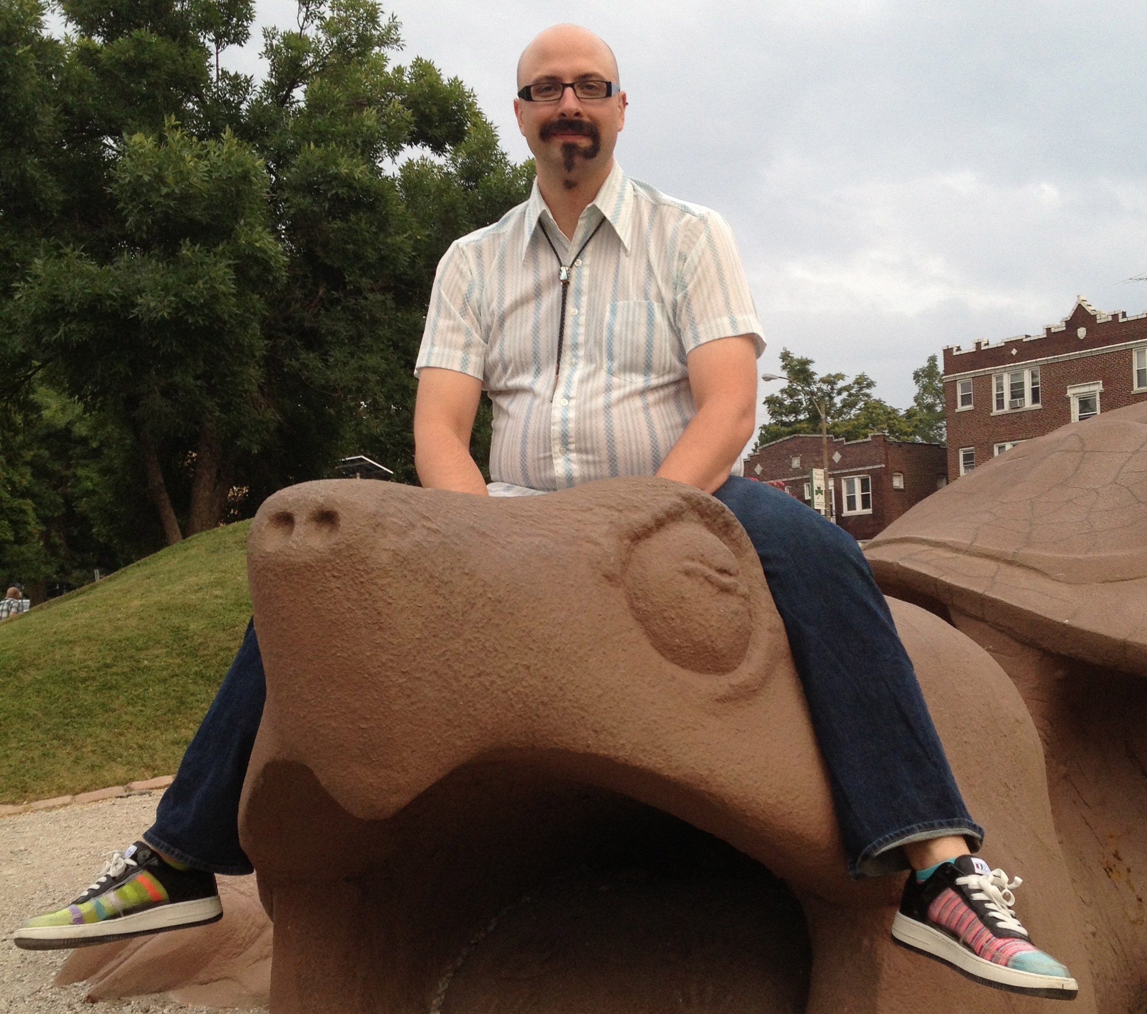 About Aaron | The Screen Life